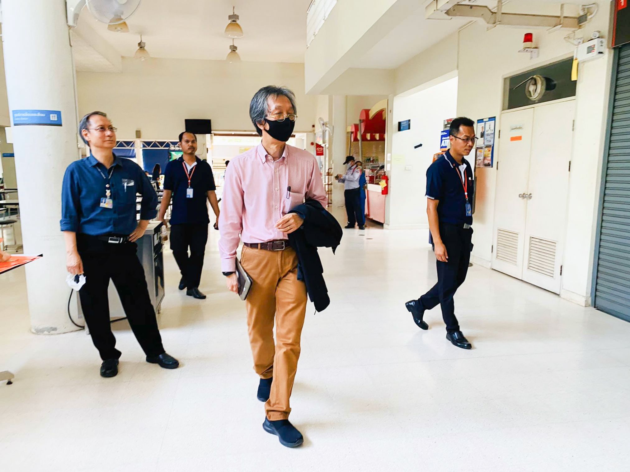 KMUTT president visited the KMUTT community - Sustainability @ KMUTT