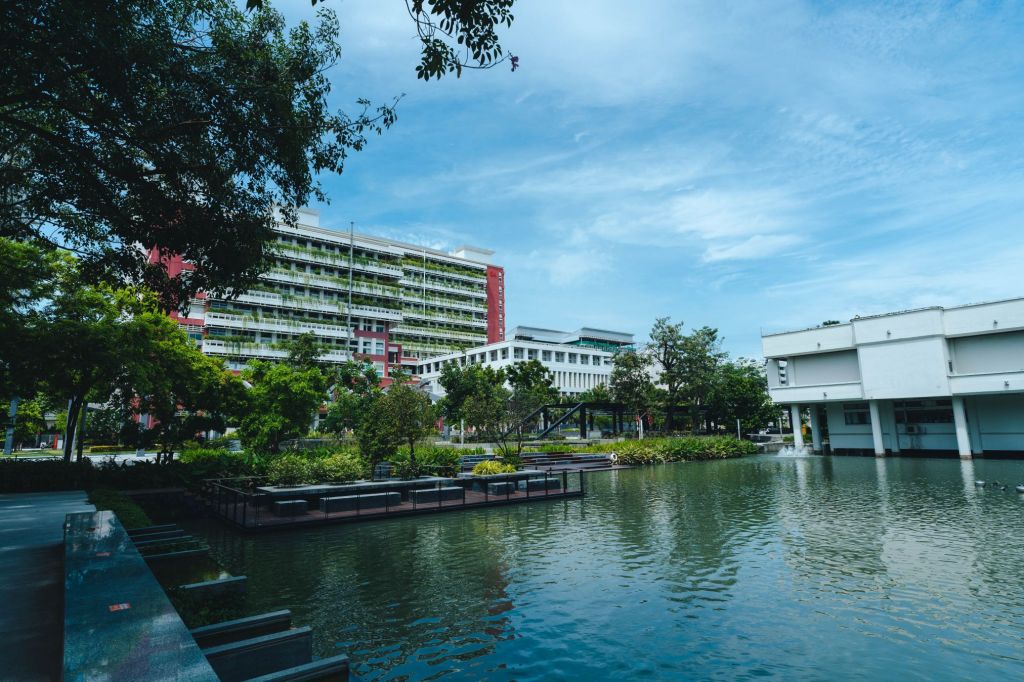 University History and General Information – Sustainability @ KMUTT