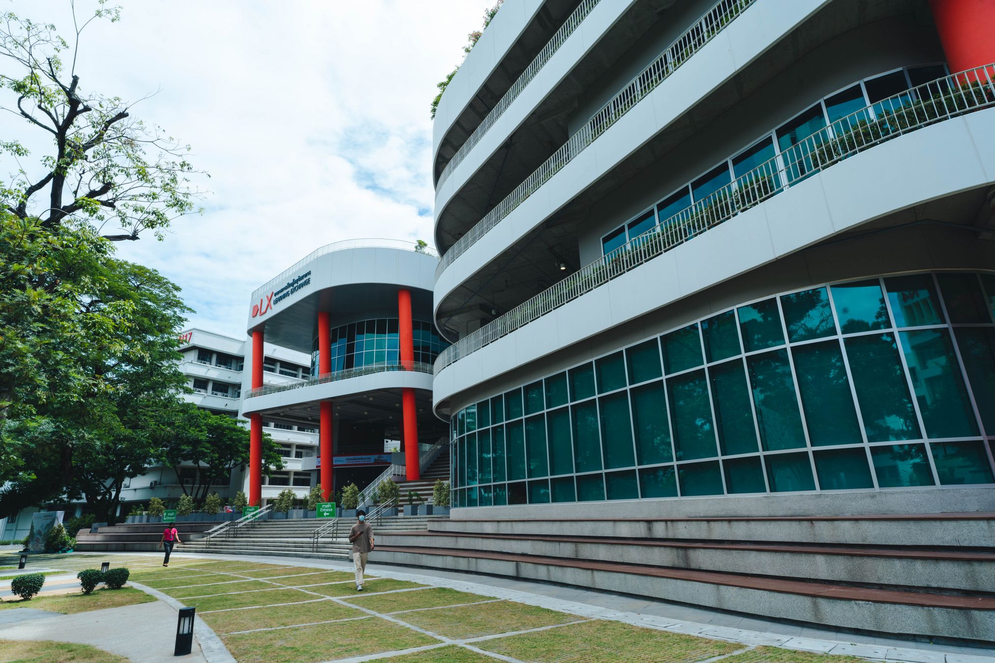 University History and General Information – Sustainability @ KMUTT